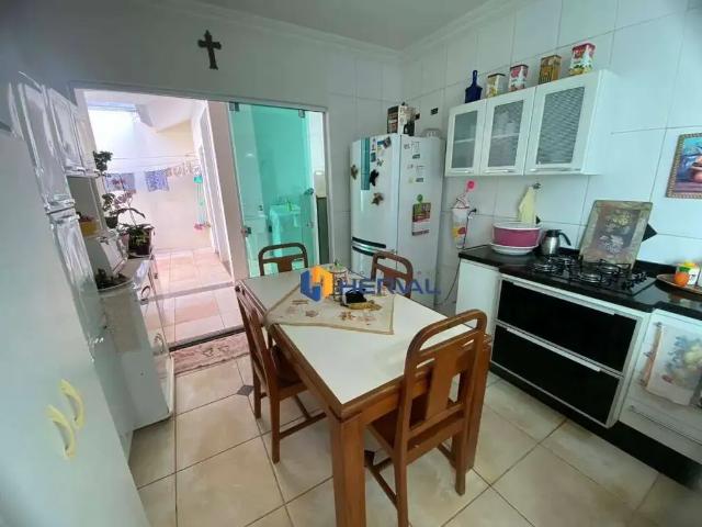 Casa / Sobrado para Venda em Maringá/PR Parque Avenida 3 Quartos