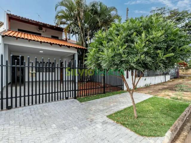 Casa / Sobrado para Venda em Maringá/PR Parque das Grevíleas 3 Quartos