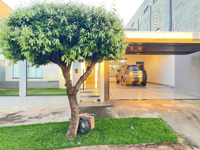Casa / Sobrado para Venda em Maringá/PR Parque das Grevíleas 3 Quartos