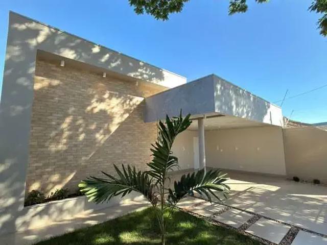 Casa / Sobrado para Venda em Maringá/PR Parque das Laranjeiras 3 Quartos