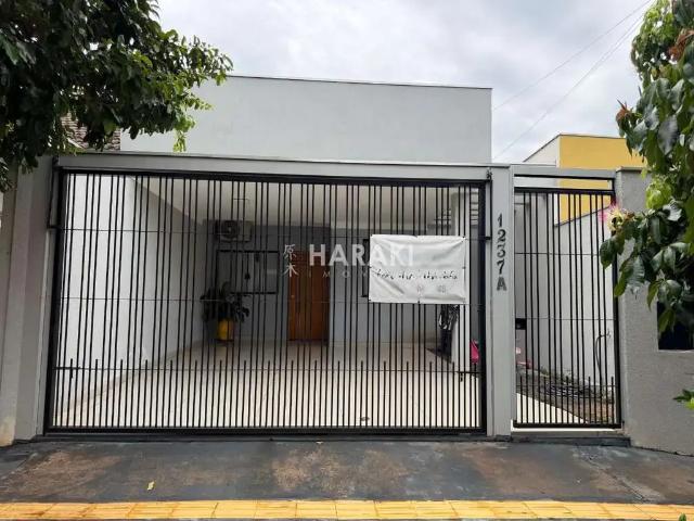 Casa / Sobrado para Venda em Maringá/PR Parque Industrial I 3 Quartos