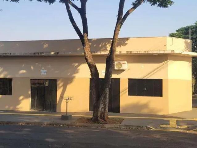 Casa / Sobrado para Venda em Maringá/PR Parque Palmeiras 2 Quartos