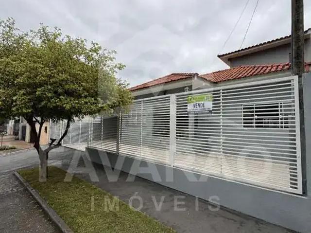 Casa / Sobrado para Venda em Maringá/PR Parque Residencial Tuiuti 3 Quartos