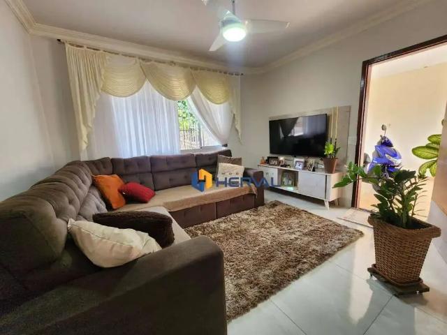Casa / Sobrado para Venda em Maringá/PR Parque Residencial Tuiuti 3 Quartos