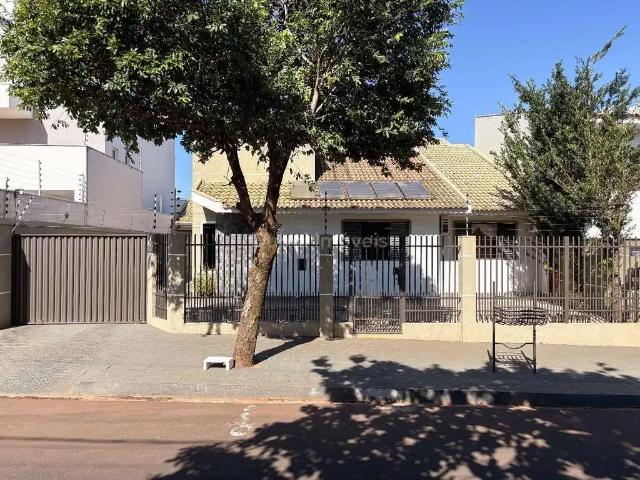 Casa / Sobrado para Venda em Maringá/PR Vila Marumby 2 Quartos