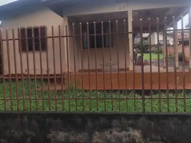 Casa / Sobrado para Venda em Maringá/PR Vila Morangueira 3 Quartos