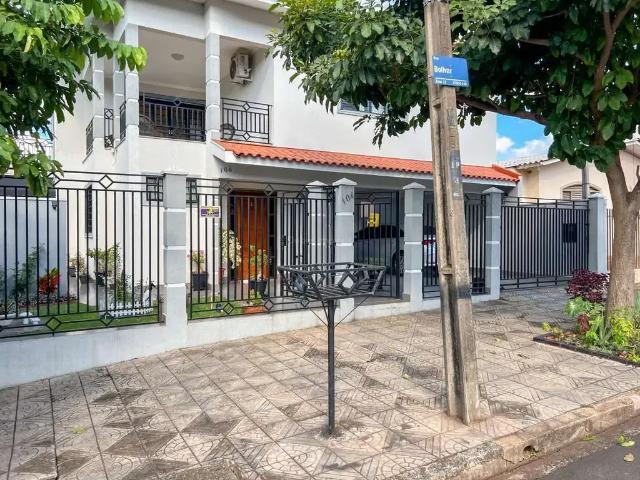 Casa / Sobrado para Venda em Maringá/PR Vila Morangueira 3 Quartos