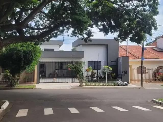 Casa / Sobrado para Venda em Maringá/PR Vila Morangueira 3 Quartos