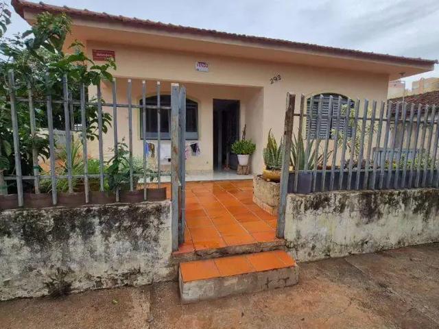 Casa / Sobrado para Venda em Maringá/PR Vila Nova 2 Quartos