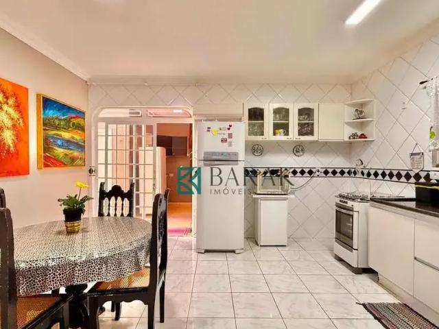 Casa / Sobrado para Venda em Maringá/PR Zona 03 3 Quartos