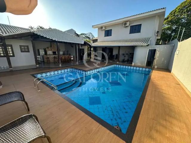 Casa / Sobrado para Venda em Maringá/PR Zona 05 4 Quartos