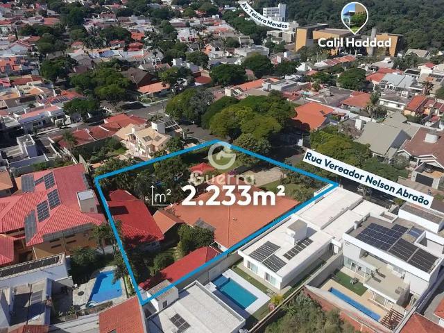 Casa / Sobrado para Venda em Maringá/PR Zona 05 4 Quartos