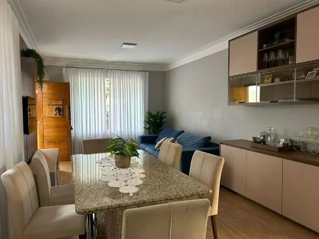 Casa / Sobrado para Venda em Maringá/PR Zona 08 3 Quartos