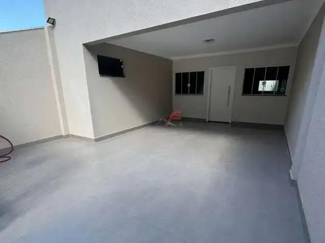 Casa / Sobrado para Venda em Maringá/PR Zona 20 3 Quartos