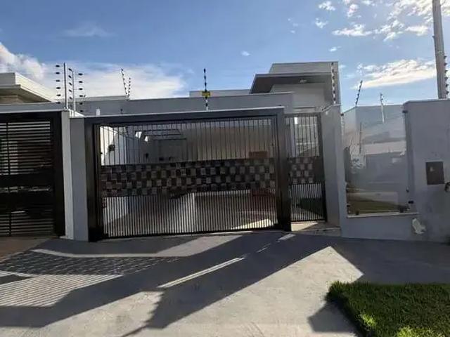 Casa / Sobrado para Venda em Maringá/PR Zona 31 2 Quartos