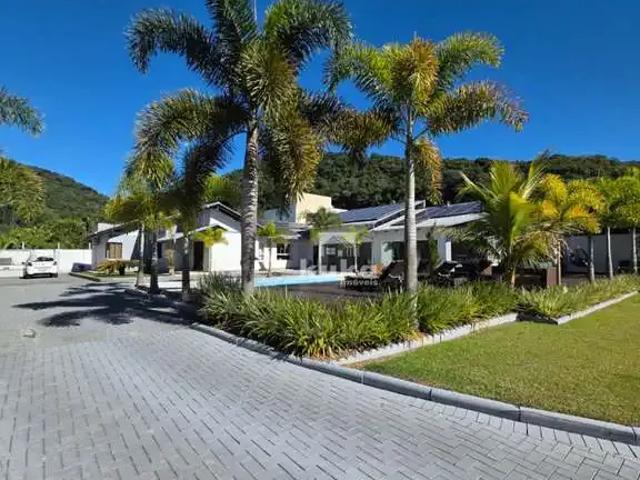 Casa / Sobrado para Venda em Massaranduba/SC Patrimônio 3 Quartos