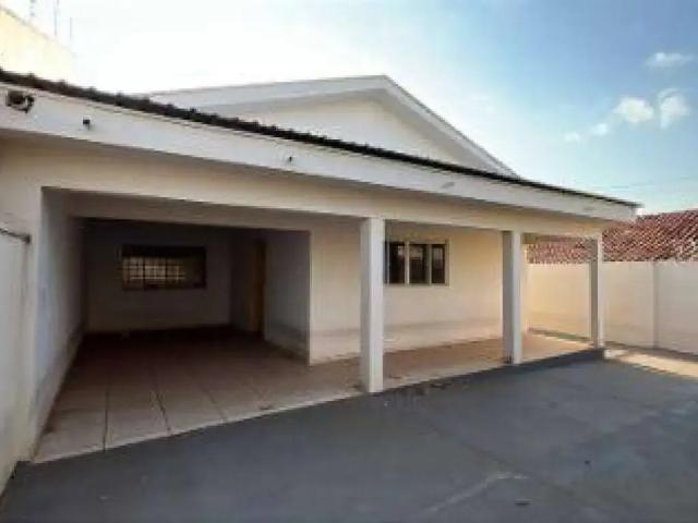 Casa / Sobrado para Venda em Matão/SP Jardim Alvorada 4 Quartos