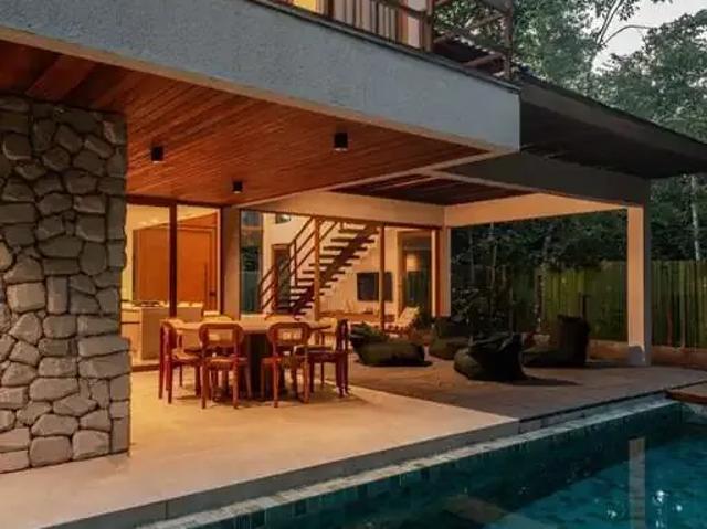 Casa / Sobrado para Venda em Mata de São João/BA Centro 4 Quartos