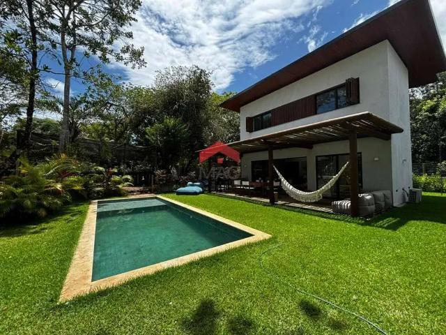 Casa / Sobrado para Venda em Mata de São João/BA Praia do Forte 3 Quartos