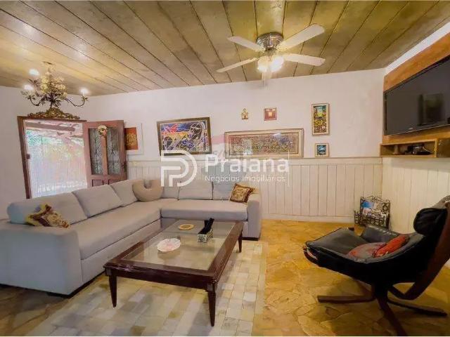 Casa / Sobrado para Venda em Mata de São João/BA Praia do Forte 7 Quartos