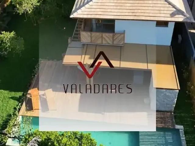 Casa / Sobrado para Venda em Mata de São João/BA Praia do Forte 4 Quartos