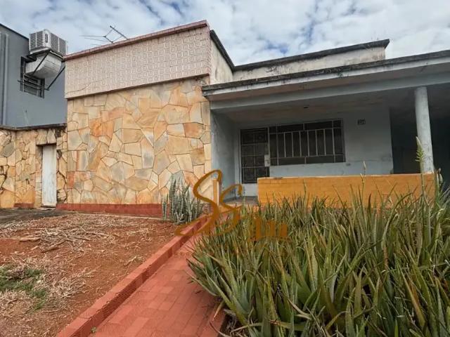 Casa / Sobrado para Venda em Mateus Leme/MG Centro 6 Quartos