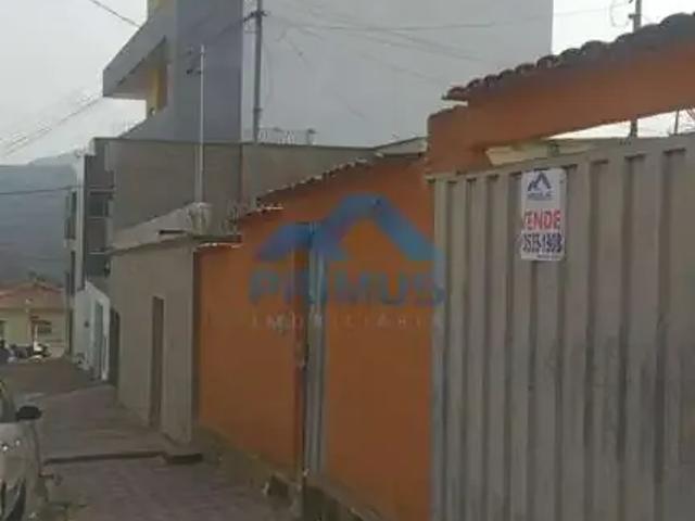 Casa / Sobrado para Venda em Mateus Leme/MG Centro 2 Quartos