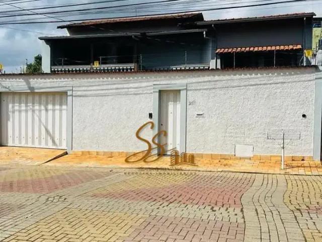Casa / Sobrado para Venda em Mateus Leme/MG Centro 3 Quartos