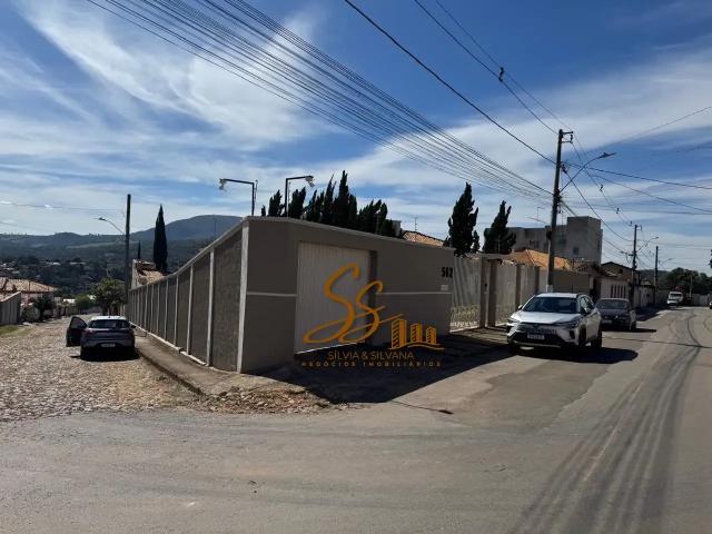 Casa / Sobrado para Venda em Mateus Leme/MG Concenza 4 Quartos