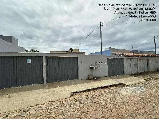Casa / Sobrado para Venda em Mateus Leme/MG Planalto