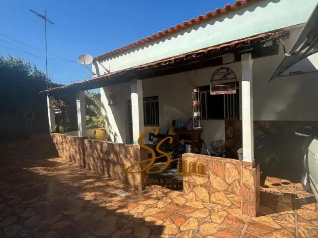 Casa / Sobrado para Venda em Mateus Leme/MG Vista Alegre 3 Quartos