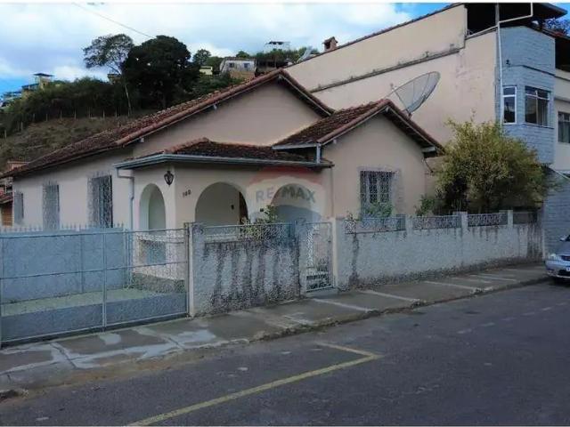 Casa / Sobrado para Venda em Matias Barbosa/MG Centro 3 Quartos