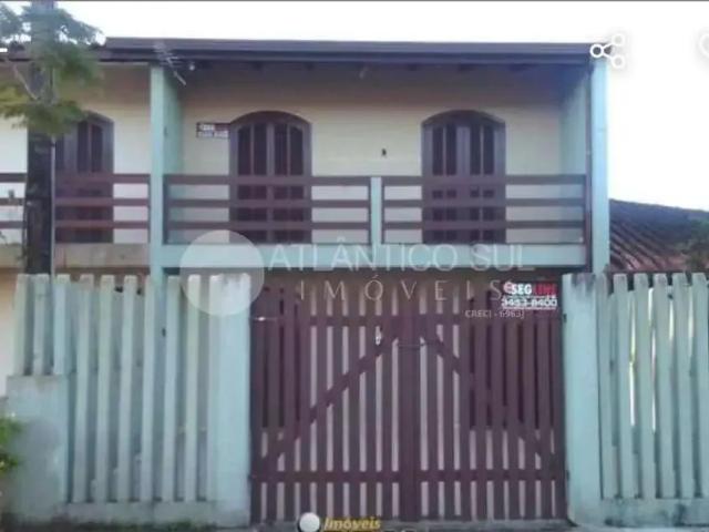 Casa / Sobrado para Venda em Matinhos/PR Monções 3 Quartos