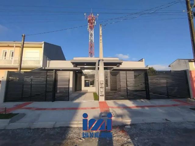 Casa / Sobrado para Venda em Matinhos/PR Balneário Betaras 3 Quartos