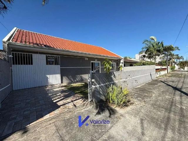 Casa / Sobrado para Venda em Matinhos/PR Balneário Gaivotas 4 Quartos