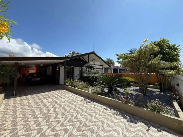 Casa / Sobrado para Venda em Matinhos/PR Balneário Gaivotas 4 Quartos