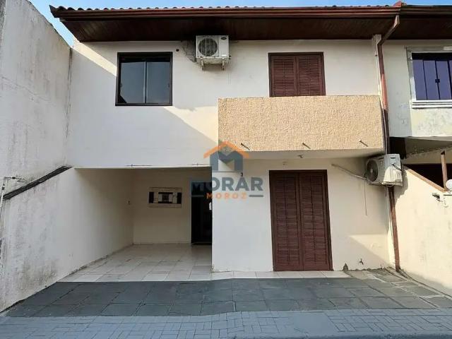 Casa / Sobrado para Venda em Matinhos/PR Balneário Gaivotas 3 Quartos