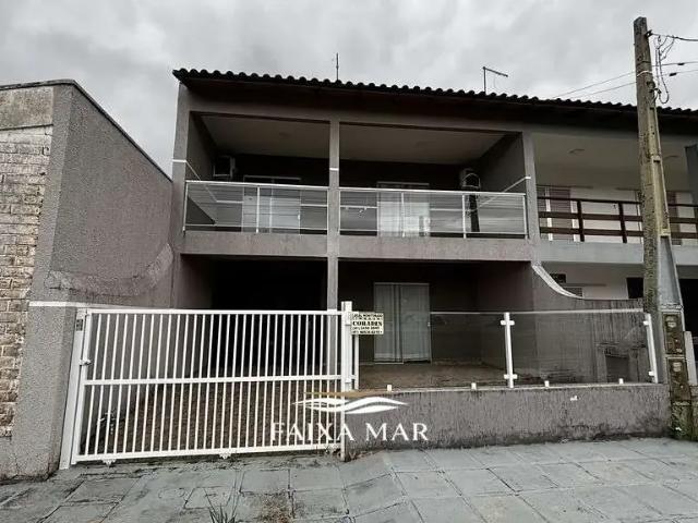 Casa / Sobrado para Venda em Matinhos/PR Balneário Gaivotas 3 Quartos