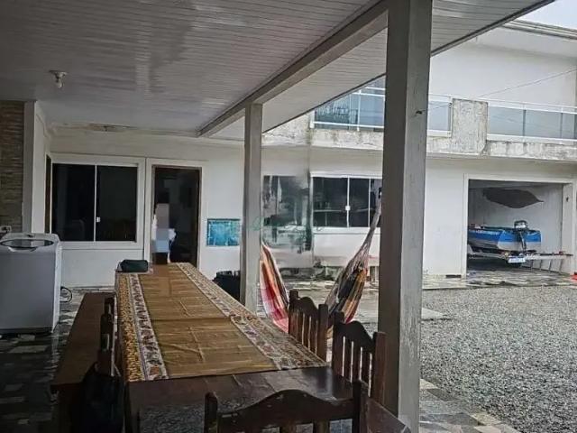 Casa / Sobrado para Venda em Matinhos/PR Balneário Gaivotas 3 Quartos