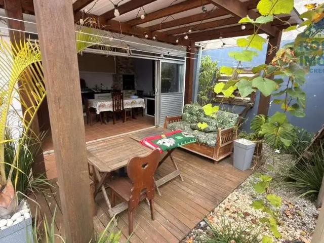 Casa / Sobrado para Venda em Matinhos/PR Balneário Guaciara 4 Quartos