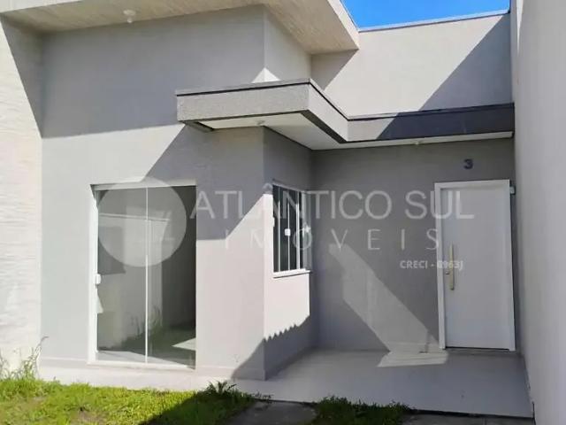 Casa / Sobrado para Venda em Matinhos/PR Balneário Ipacaraí 3 Quartos