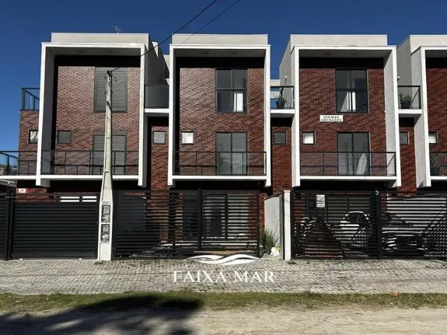 Casa / Sobrado para Venda em Matinhos/PR Balneário Ipacaraí 3 Quartos