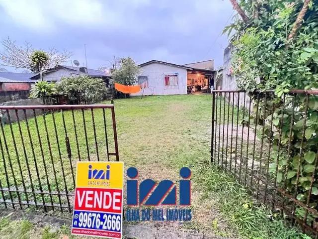 Casa / Sobrado para Venda em Matinhos/PR Balneário Marajó 3 Quartos