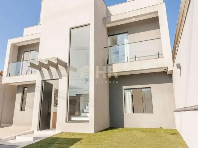 Casa / Sobrado para Venda em Matinhos/PR Bom Retiro 4 Quartos