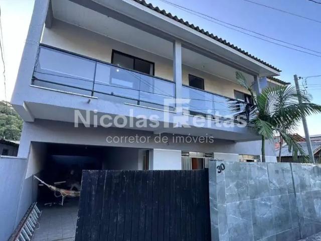 Casa / Sobrado para Venda em Matinhos/PR Caiobá 4 Quartos