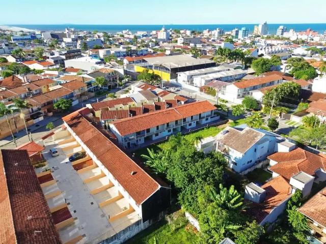 Casa / Sobrado para Venda em Matinhos/PR Caiobá 4 Quartos