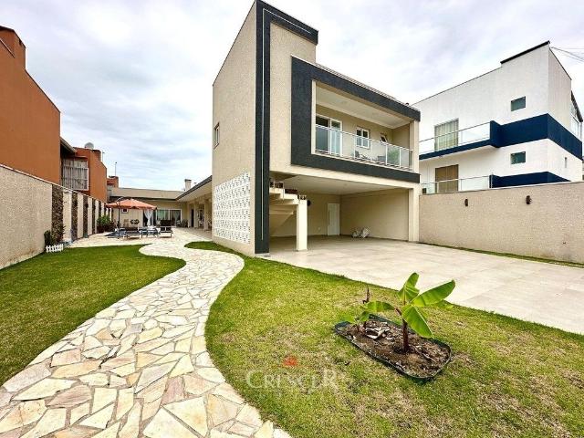 Casa / Sobrado para Venda em Matinhos/PR Caiobá 5 Quartos