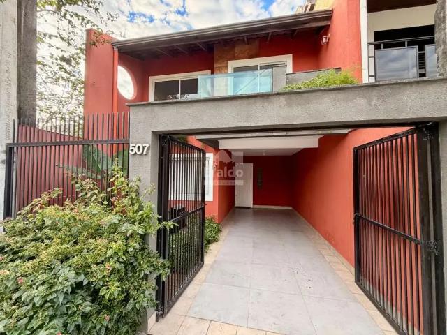 Casa / Sobrado para Venda em Matinhos/PR Caiobá 3 Quartos