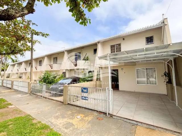 Casa / Sobrado para Venda em Matinhos/PR Caiobá 3 Quartos
