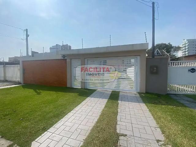 Casa / Sobrado para Venda em Matinhos/PR Caiobá 3 Quartos